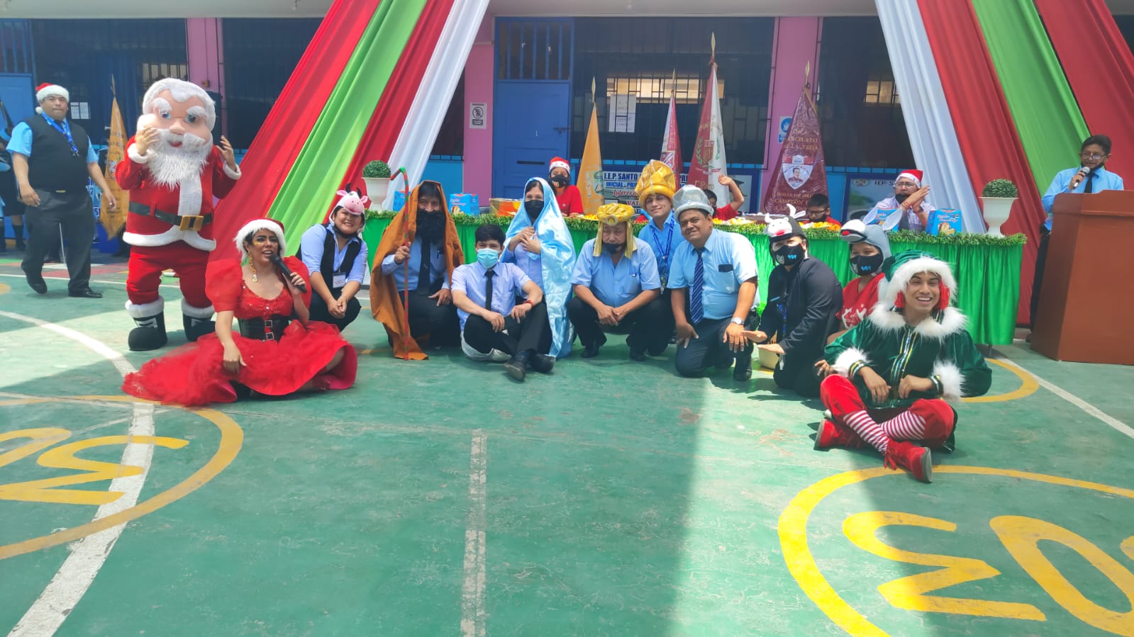 Feliz Navidad Familia Dominguina Y Prospero Año Nuevo Iep Sdp